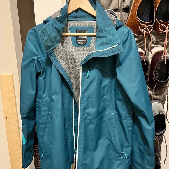 The North Face | Jackets & Coats | North Face Rain Jacket | Poshmark